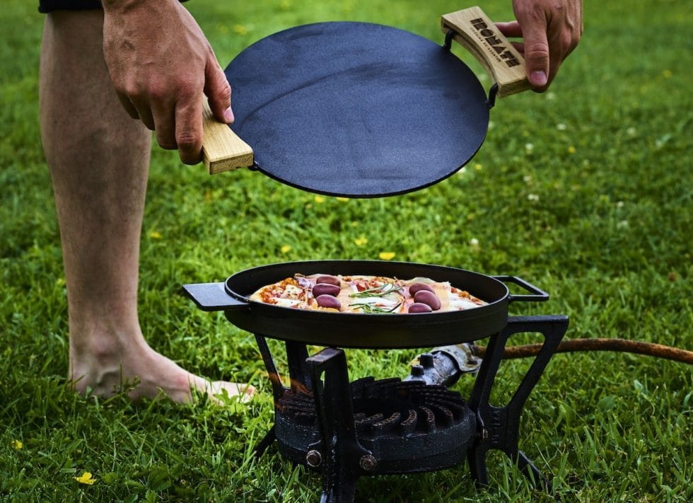 Ironate Stovetop Pizza Cooker | Men's Gear