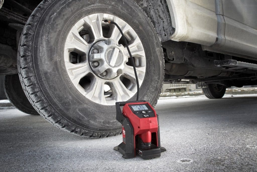 Milwaukee M12 Cordless Tire Inflator | Men's Gear