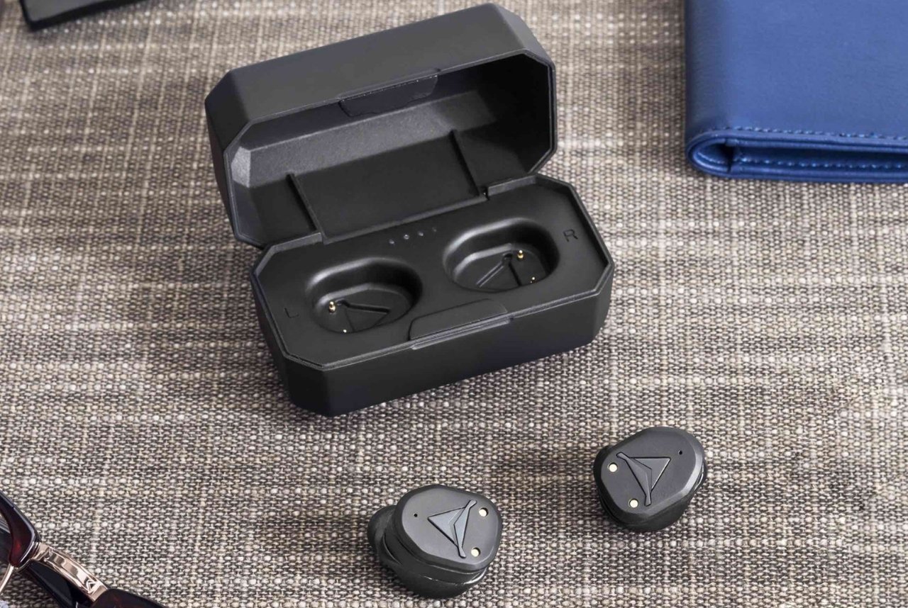 Decibullz Black Diamond True Wireless Earphones