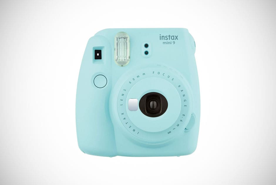Top 12 Perfect Instant Cameras From Polaroid, Fujifilm, and Kodak