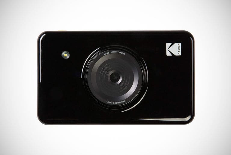 Top 12 Perfect Instant Cameras From Polaroid, Fujifilm, and Kodak