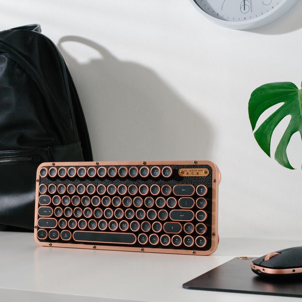Azio Retro Series Wireless Keyboard And Mouse | Men's Gear
