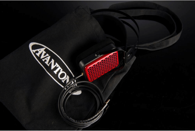 Reference-grade acoustic goodness with the Avantone Pro Planar open ...