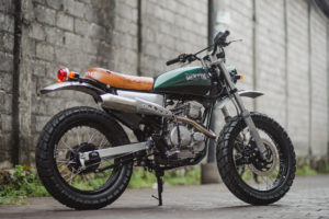 Simple yet striking best describes this Yamaha Scorpio 225 from ...