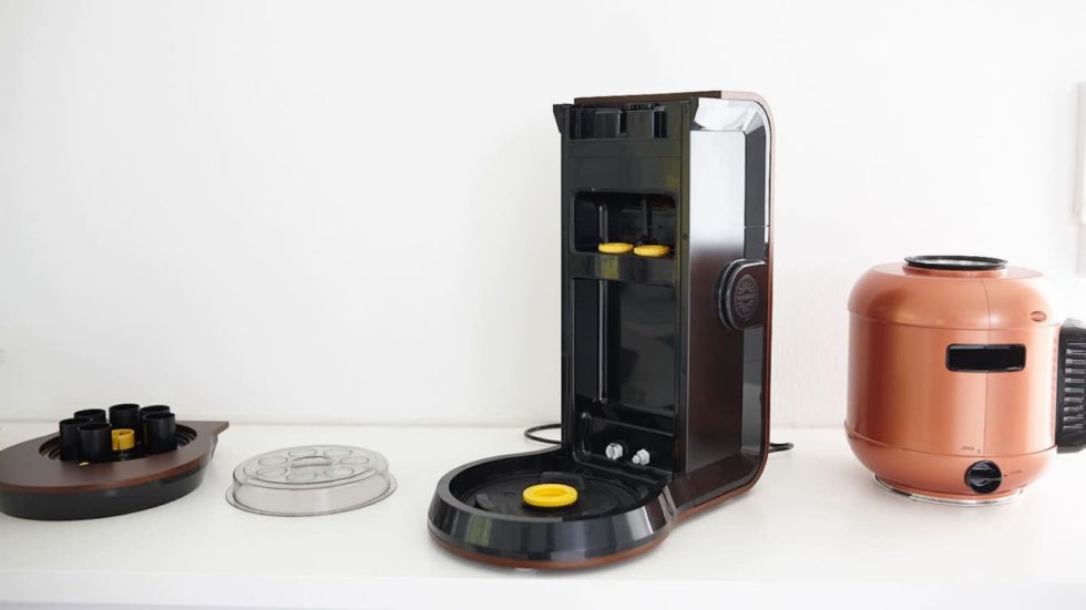 Enjoy cold, crisp, and tasty craft beer on tap with the MiniBrew Craft ...