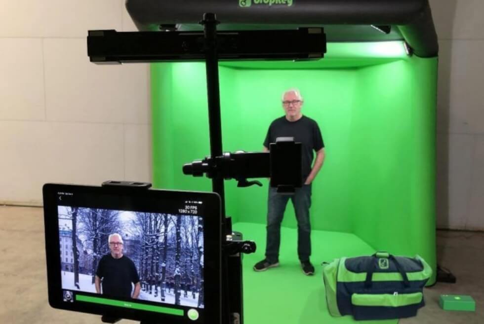 Create Amazing Content With Green Screen Using the DropKey Pop-up Studio